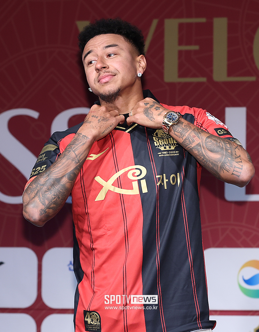 [포토S] 제시 린가드, 'FC서울 유니폼 잘 어울리네~'