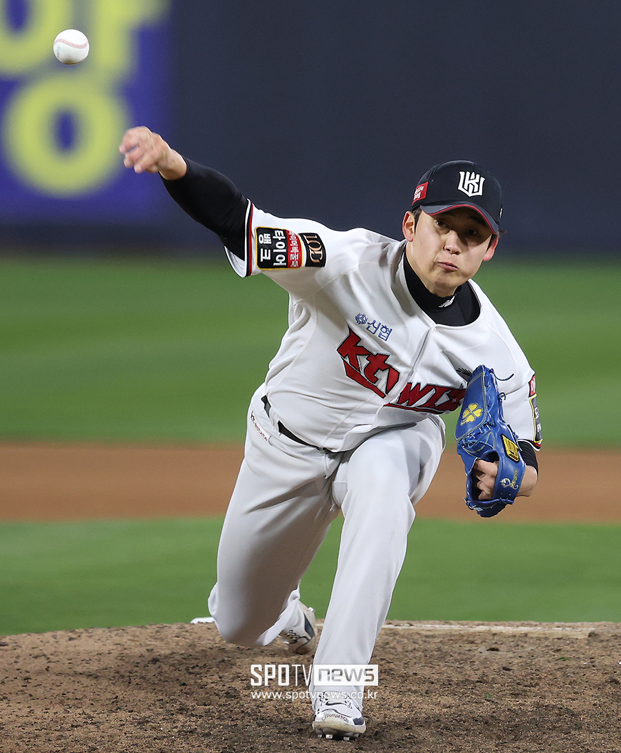 '이래서 우승후보' 로하스 홈런에 박영현 KKK 빛났다…KT, SSG 가볍게 제압 [수원 게임노트]