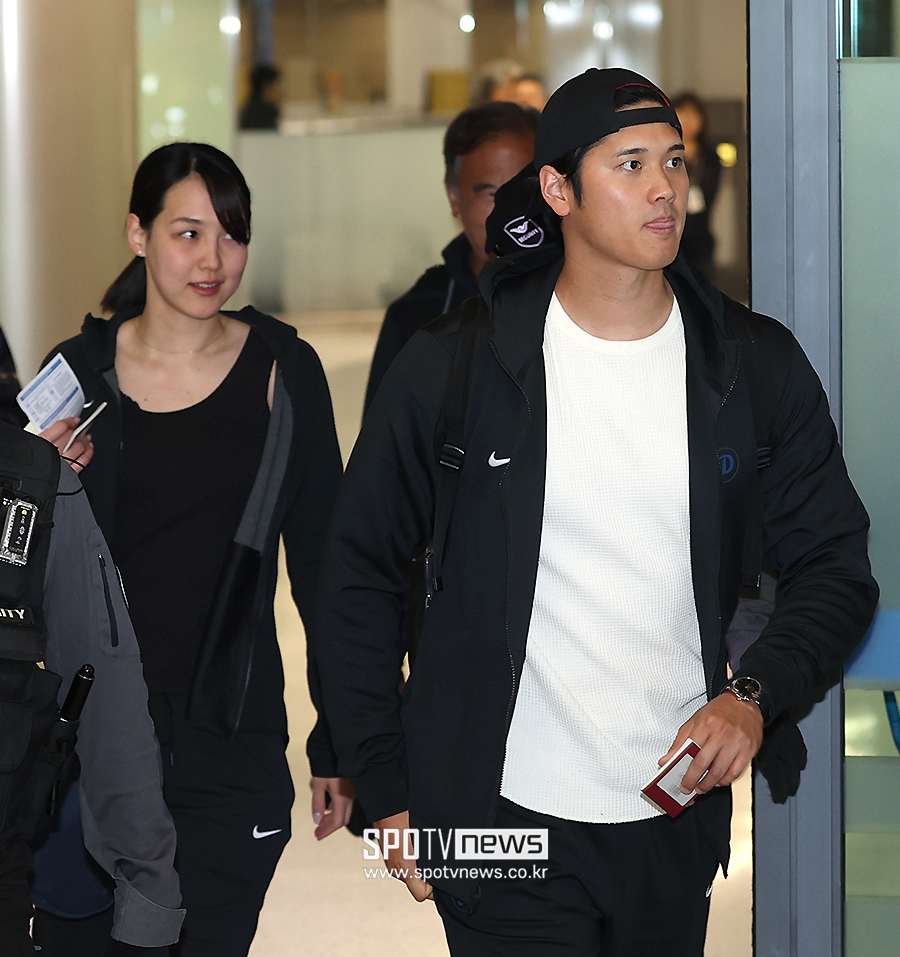 "한국은 가장 좋아하는 나라…일주일 전부터 기다렸다" 오타니 '4연속 태극기' 다 이유가 있었다 [고척 현장 인터뷰]