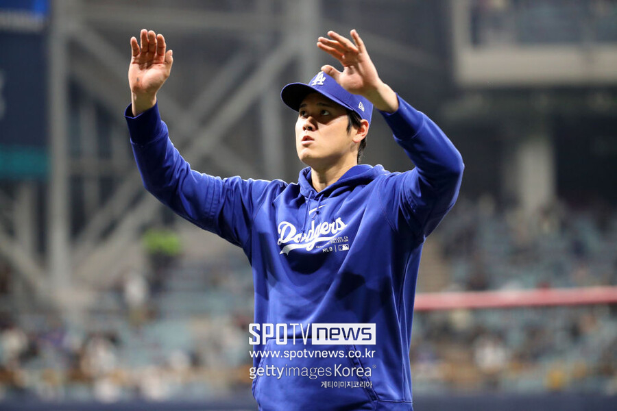 폭탄 테러 협박부터 통역 배신까지… 오타니가 한국에서 겪은 일, 파란만장 끝에 떠났다