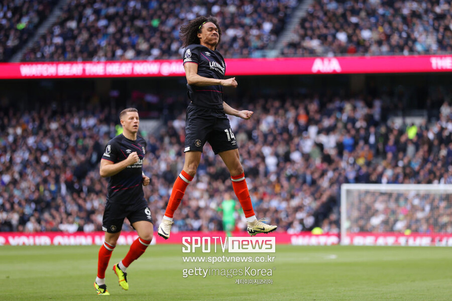 [SPO ISSUE] 토트넘 심장에 '한 방!'...PL '5경기 3골' 맨유 출신 만년 유망주, 드디어 빛 보나