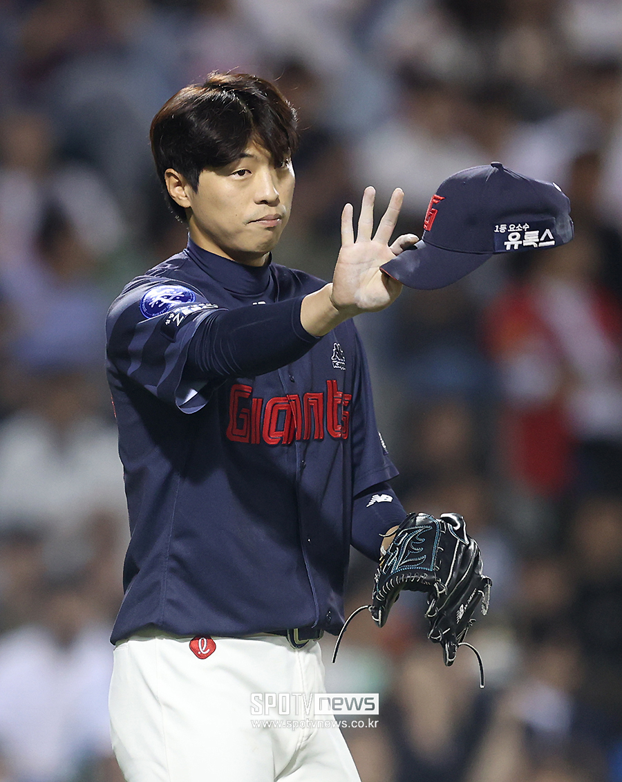 FA 대박 앞두고 ERA 54.00 눈물…롯데 셋업맨 충격의 0이닝 강판, 불펜이 흔들린다