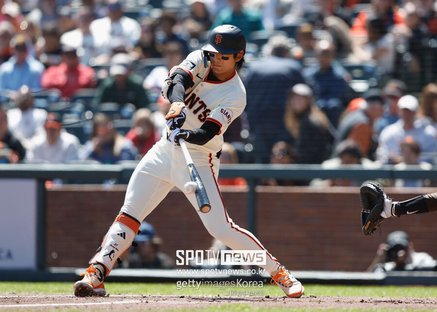 '156km 공략에 예술적 배트 컨트롤' 이정후 또 멀티히트 작렬, SF는 9회 천금찬스 놓쳤다