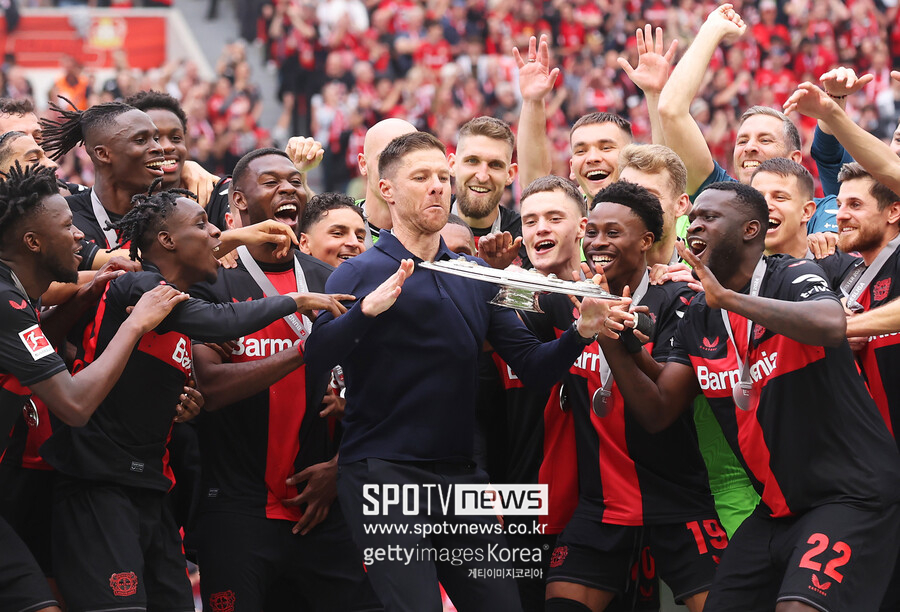 120년 만에 첫 우승→뮌헨도 못 했던 독일 최초 무패 우승! 전설이 된 레버쿠젠, 2000년대 들어 오직 3팀 '진귀한 기록'