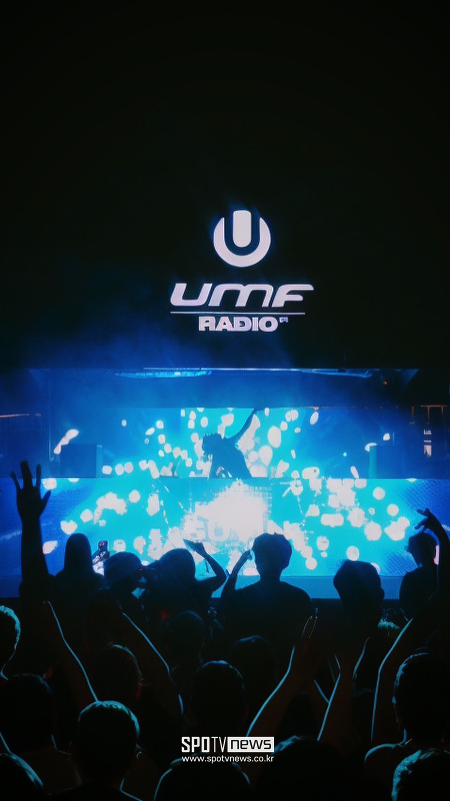 [포토]'UMF 2024'에 DJ로 무대 오른 달샤벳 수빈