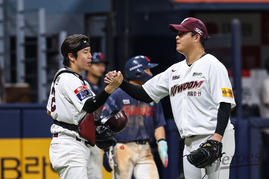 트레이드 최고 매물의 '15G 연속 무실점' 환상투…벌써 3R까지 6명, 또 신인지명권 수집할까