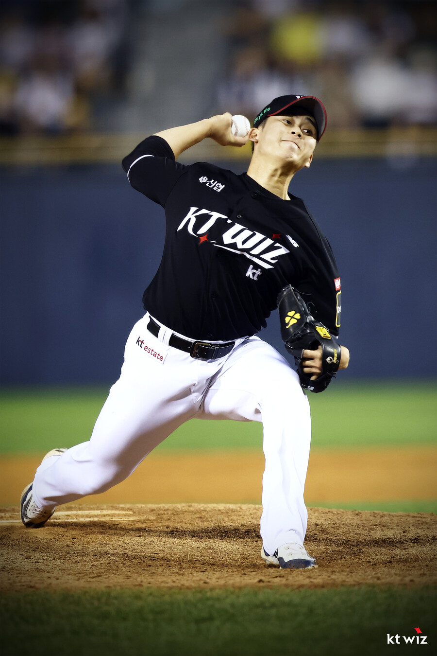 "야구게임에 나오는 선수인데…" 21세 마무리 감격, 150km에 30홈런 거포도 꼼짝 못했다