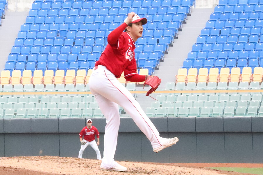 정동윤 QS+최수호 3이닝 퍼펙트 세이브+현원회 5안타… SSG 퓨처스팀, 두산 2군에 완승