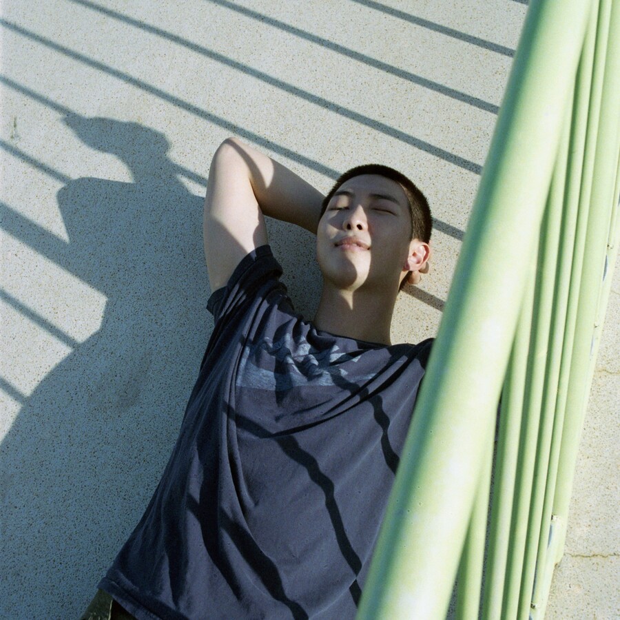 BIFF "RM 다큐 일반 관객에게도 즐거운 경험, 군 복무 중 참석은 어려워"