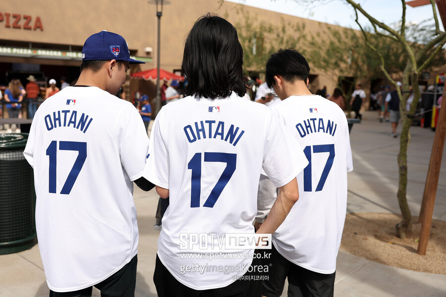 역대급 시즌 보낸 오타니, 유니폼 판매도 2년 연속 1등…“ML에서 가장 많이 팔렸다”