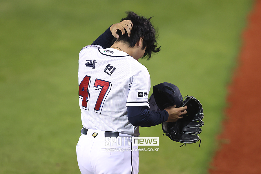 [WC1] 쿠에바스가 가을 마법을 걸었다…'쿠에바스 6이닝 9K' kt, 4위 두산 잡고 역대 최초 업셋 도전