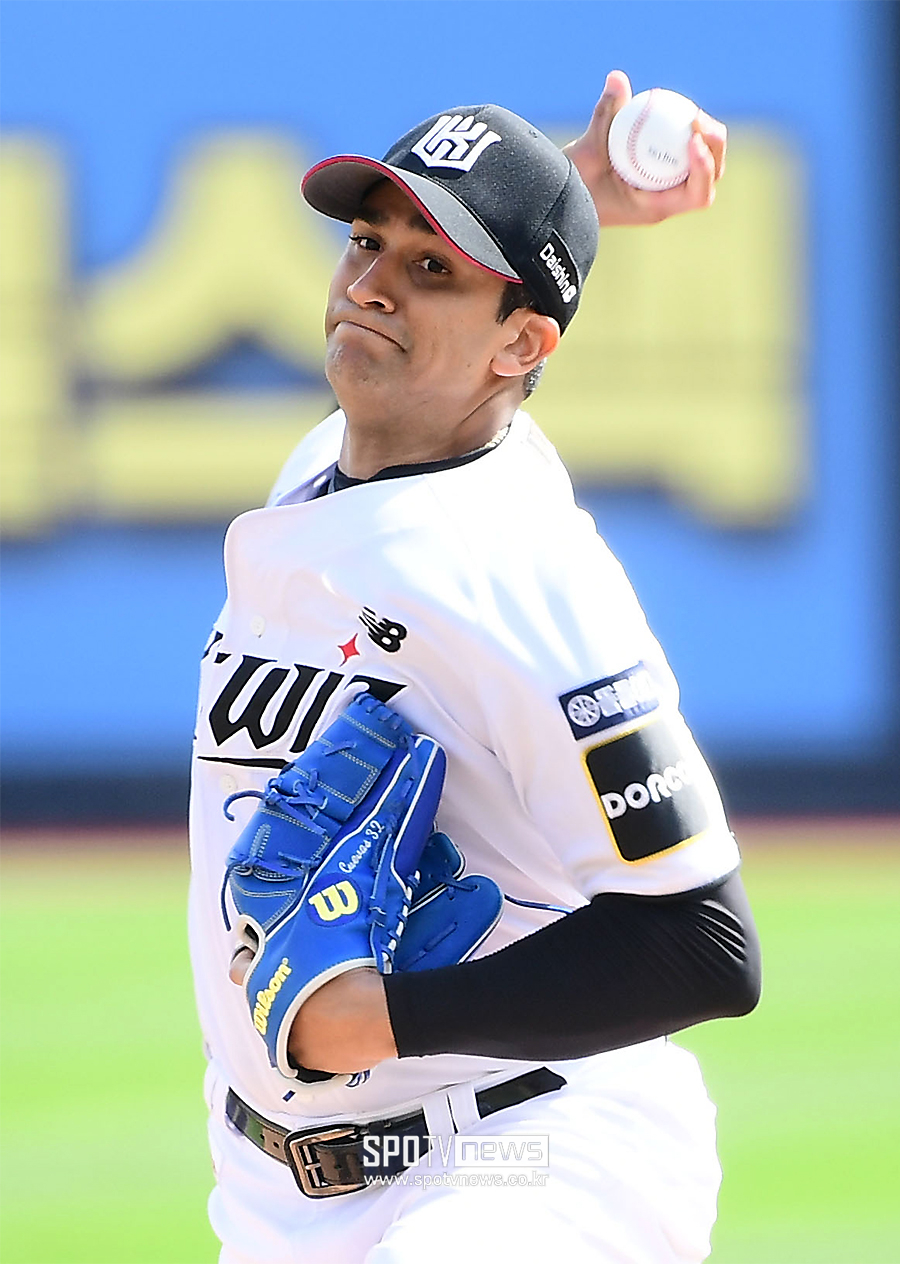 [포토S] 쿠에바스, '이 악물고'