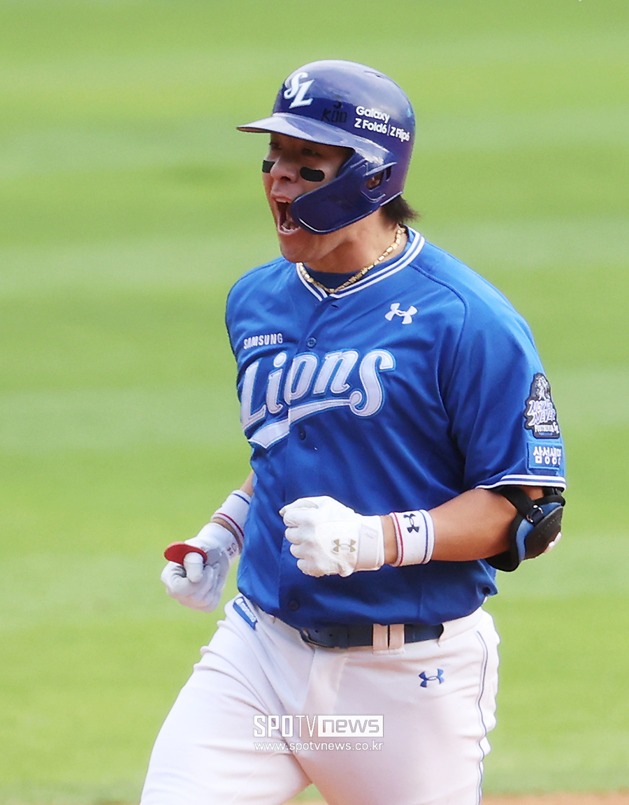 "아섭아 준우야, 너희도 할 수 있어"…'KBO 역대 최다' 2369G 강민호, 드디어 KS 데뷔한다 부럽지?