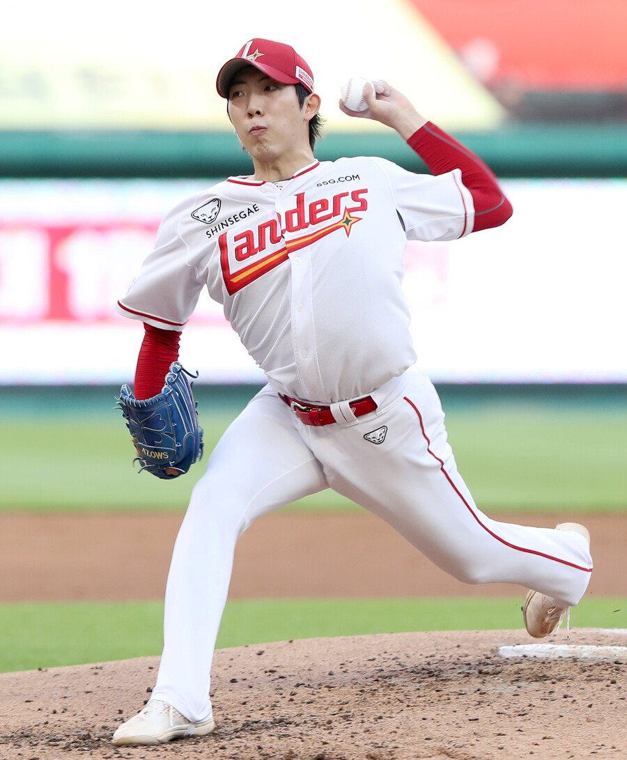 김광현 후계자 kt 간다…'고효준 방출-노경은 FA' SSG, 특급 불펜 영입