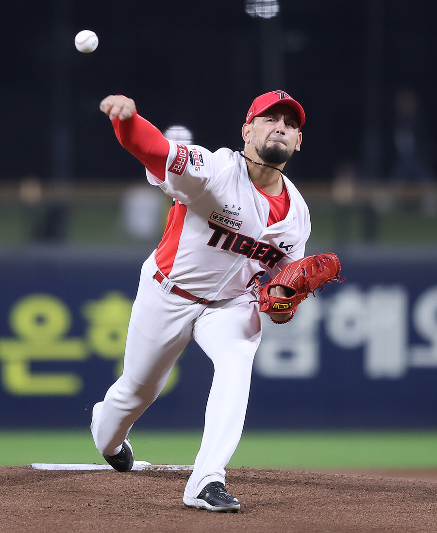 KKKKKKKKKK…KIA 입단→4승→퇴출 투수 대반전, 10K 폭풍투에 美 꼼짝 못했다