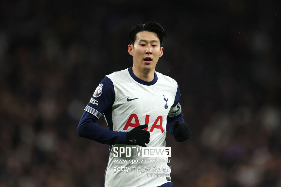토트넘 '손흥민 버리기'에 타운센드 분노…"그는 아직 짐승 같은 선수"
