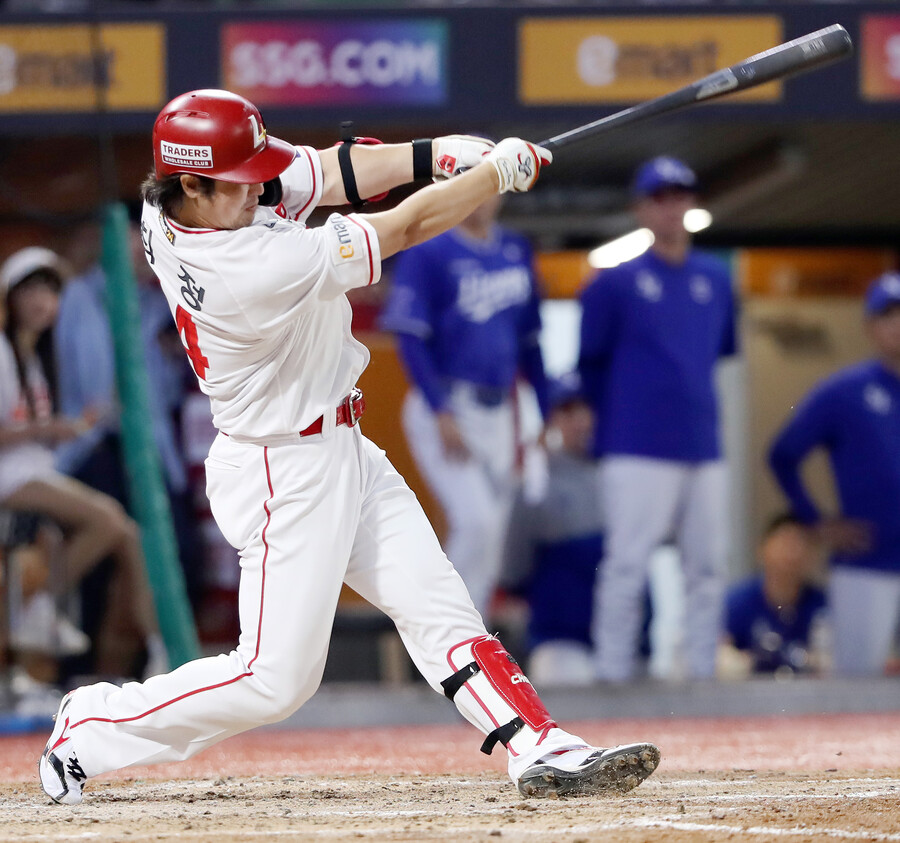 “SSG에서 600홈런” 불혹 앞두고 110억 잭팟… 그런데 최정은 달라진 게 없다