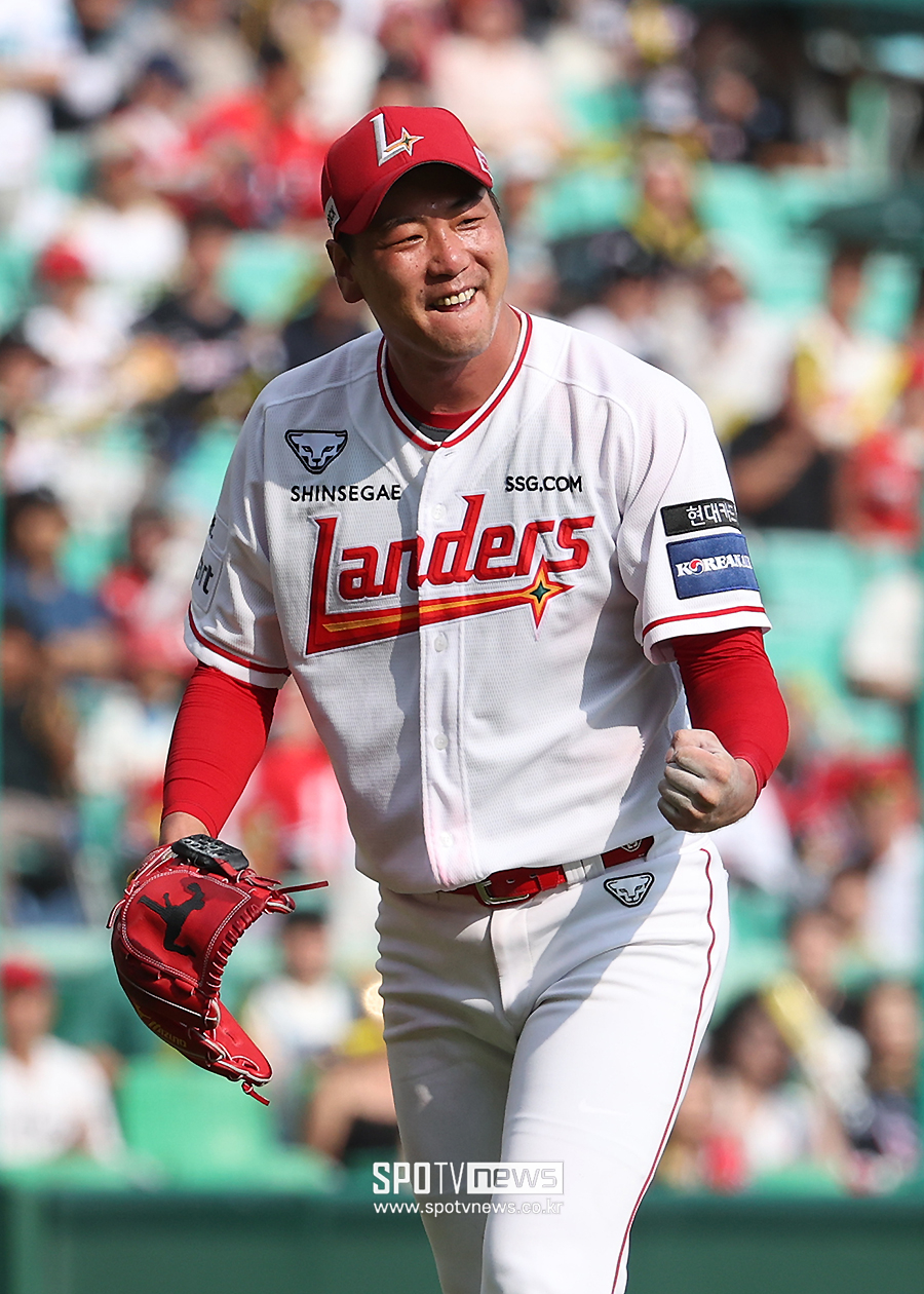 류현진-박동원 연봉 25억 상상이나 했나…KBO 44년 격세지감, 81억은 영원 불멸의 기록인가