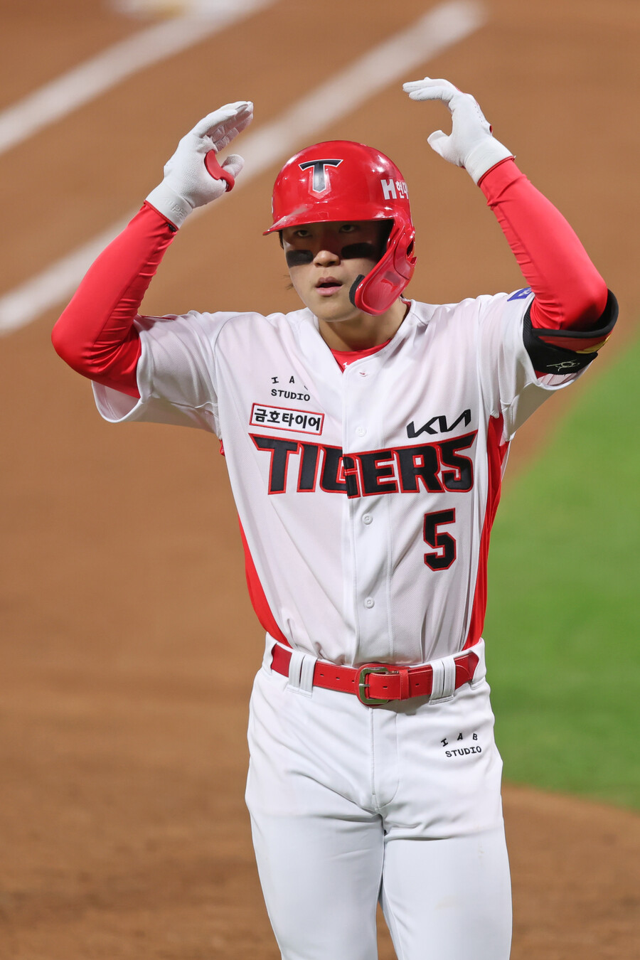 김도영 400% 인상, 김광현 30억 연봉 1위…KBO 평균연봉 1억 6071만원 역대 최고 기록