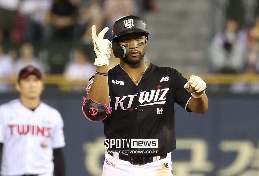 김도영 400% 인상, 김광현 30억 연봉 1위…KBO 평균연봉 1억 6071만원 역대 최고 기록