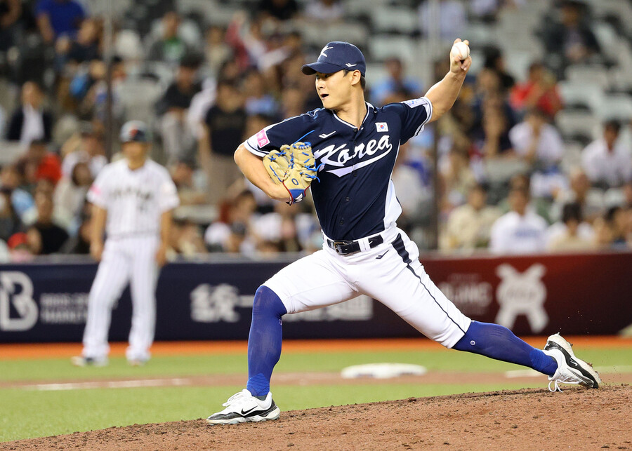 KIA는 곽도규 팔꿈치 수술·LG는 유영찬 팔꿈치 골절…프리미어12 투혼 아닌 혹사였나