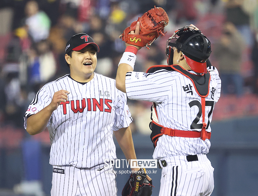 이래서 LG 미쳤다고 한다, 역대 19G 최고 승률…주전 포수는 "양키스도 이길 듯" 외쳤다