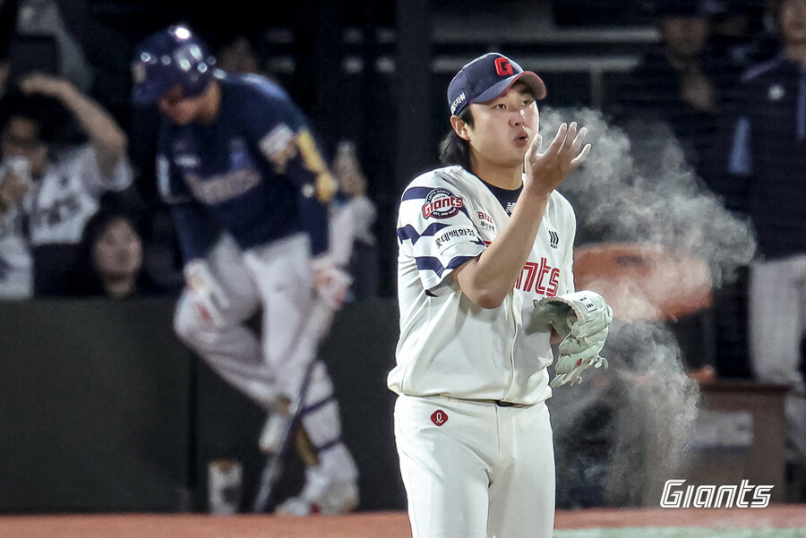 롯데 또 트레이드 나서야 하나…149km 필승카드 없었으면 큰일, 하지만 새로운 파트너가 절실하다