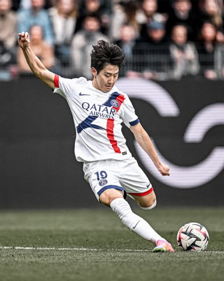 이강인 '박지성의 길' 걷는다…UCL 쾌거 이은 빅리그 2연패 위업 달성!→EPL 사로잡은 "전반기 평점 3위" 맹활약, 사상 최초 4관왕 정조준