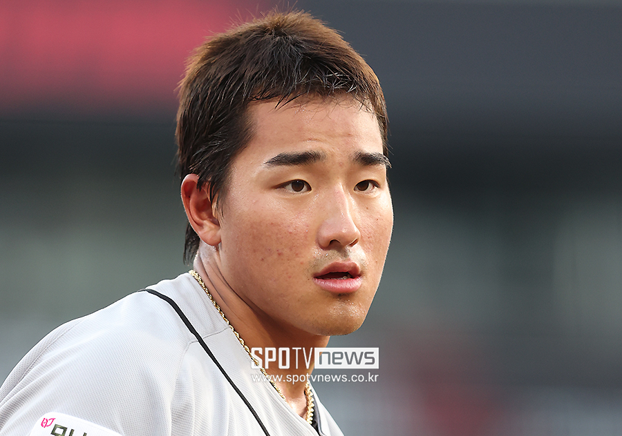 류현진 148km 직구도 소용 없었다…KBO 최저연봉 수준 초대형 거포의 대반란, 공포의 6월 이제부터 시작인가