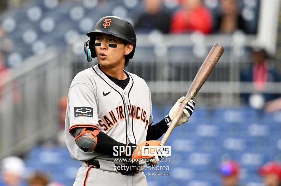 '타율 0.276' 이정후, 8회말 대타로 출전→삼진 아웃…SF는 채프먼 홈런으로 3-2 끝내기 승리