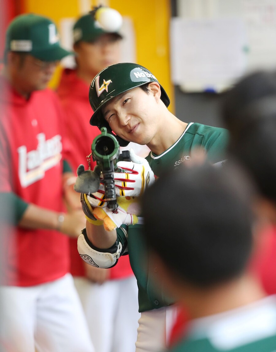 조상우-정해영 다 무너진 KIA, 최원준이 구해냈다… 9회 미친 레이저 송구, SSG-KIA 연장 11회 무승부 [인천 게임노트]