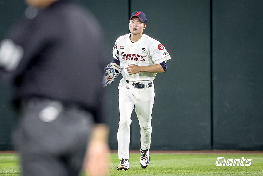 '이민석 152km 인생투 던졌다' 롯데 공동 2위 점프, 오스틴 없는 LG 또 제압…전준우 천금 결승타 [사직 게임노트]