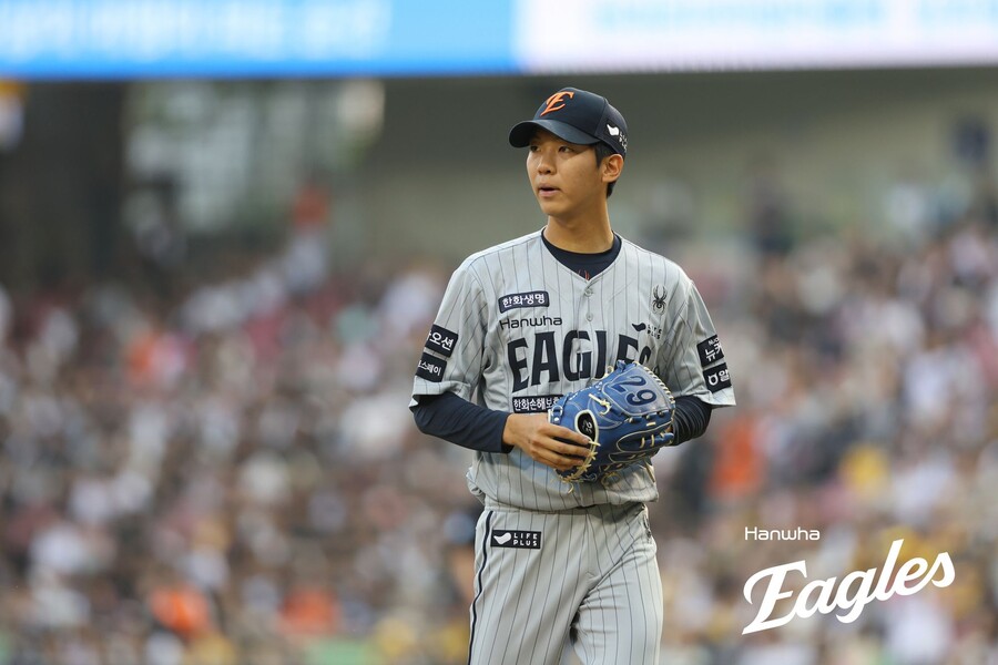 '8G 무승 4패' 선발 탈락했던 투수 대반전…무사 2, 3루 위기 극복→1점 리드 수성→6연패 탈출 주역