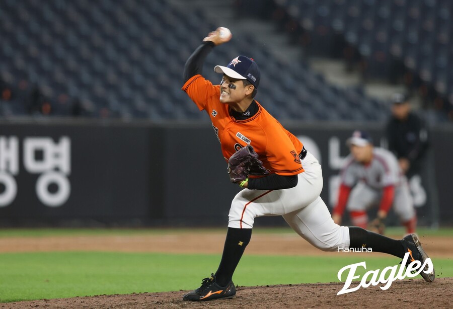 '최고 157㎞' 韓 최고 유망주, 고시엔 우승 투수와 선발 맞대결…日의 박준현 평가는?