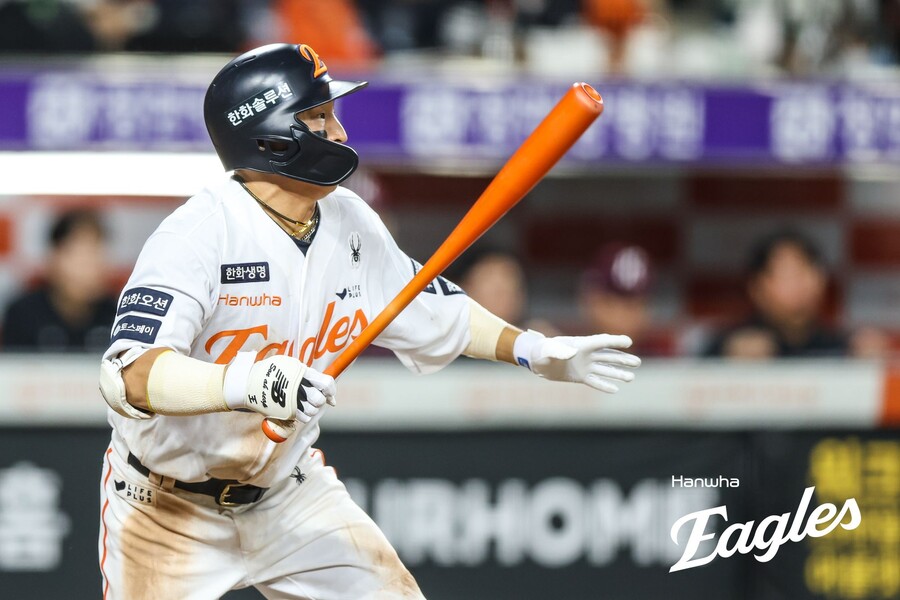 'LG 기다려' 한화 1위 3G차 추격, 황영묵 3안타 3타점 영웅 탄생…키움 고춧가루 간신히 피했다 [대전 게임노트]