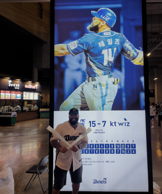 "청력에 이상 생긴 줄" 얼마나 환영받았으면…NC는 10년 전 MVP를 잊지 않았다