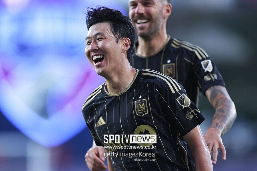 이거지 바로! 손흥민에게 370억원 딱!…지루 보낸 LAFC 결단력 → "역습에 적합한 SON 아주 위협적" MLS 우승후보 등극!