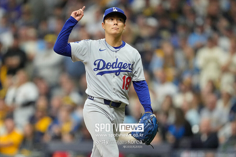 "누구도 작다고 뭐라 안 한다" 178㎝ 79㎏ 작은 몸집 日 투수, 괴물들도 못 한 일을 해냈다