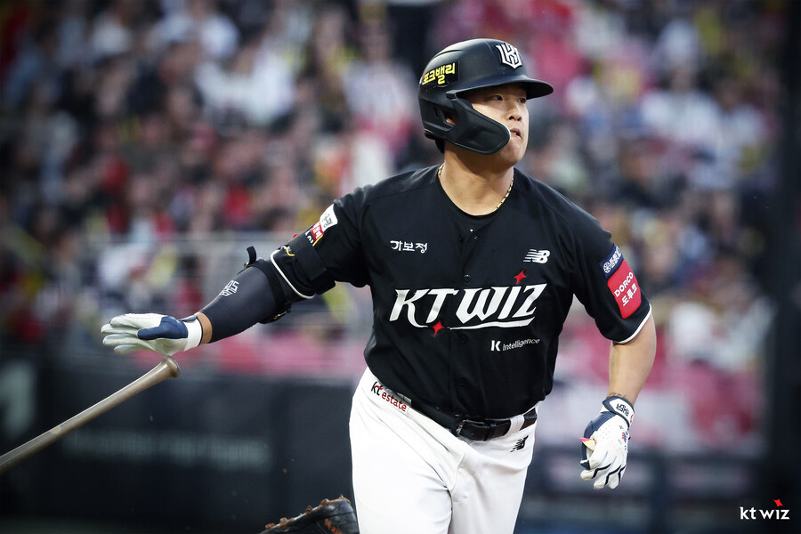 FA 최대어 강백호, '한화'로 전격 이적 임박…"19일 만나 오퍼 넣었다, 최종 조율 단계"