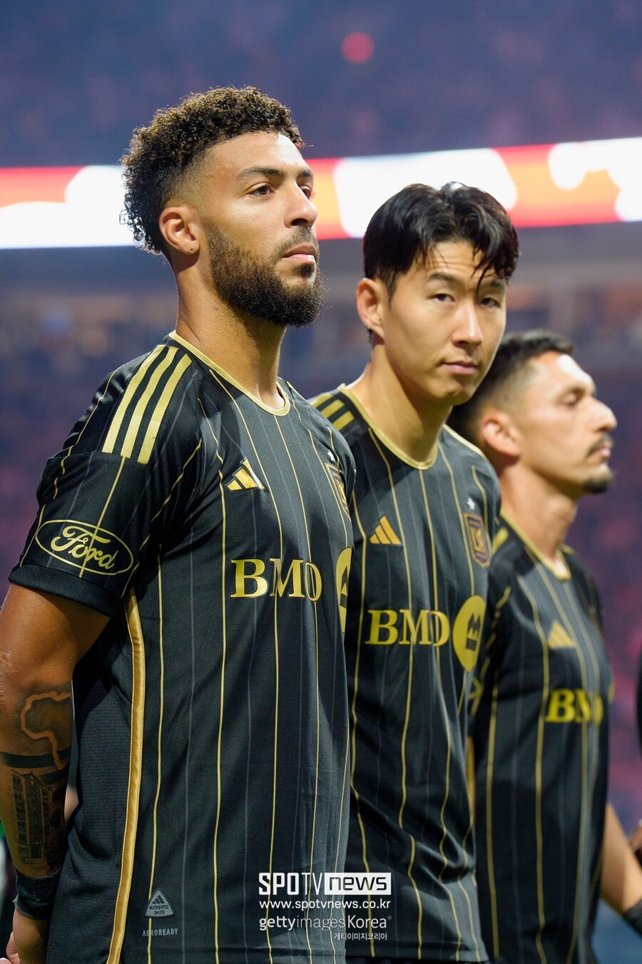 '날벼락' 손흥민, 이러면 우승 못 한다…日 GK 어시스트에 침몰 → LAFC, 밴쿠버에 0-2 탈락 위기