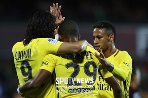 [리그앙 3줄요약] 네이마르는 1G 1AS-음바페는 데뷔 골=PSG '5연승'(영상)