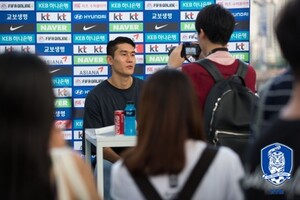 [SPO TALK] '최선참' 이용 "벤투 감독 철학 확실, 선수들 열정 높다" (일문일답)