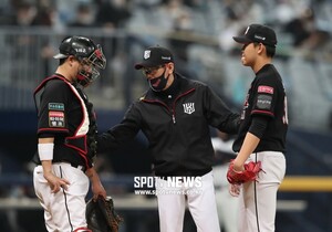 [kt 탈락③]1996년 ‘KS MVP’ 이강철 감독의 아쉬움 짙었던 가을야구 퇴장