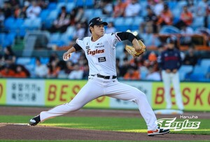 7회에 160㎞ 실화냐… 한국 야구 역사상 이런 괴물은 없었다, 한화-대표팀 보물 재증명