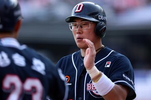 302억 3루수 다음인데, FA 선언 두산도 예상했다…누적 100억 넘길까